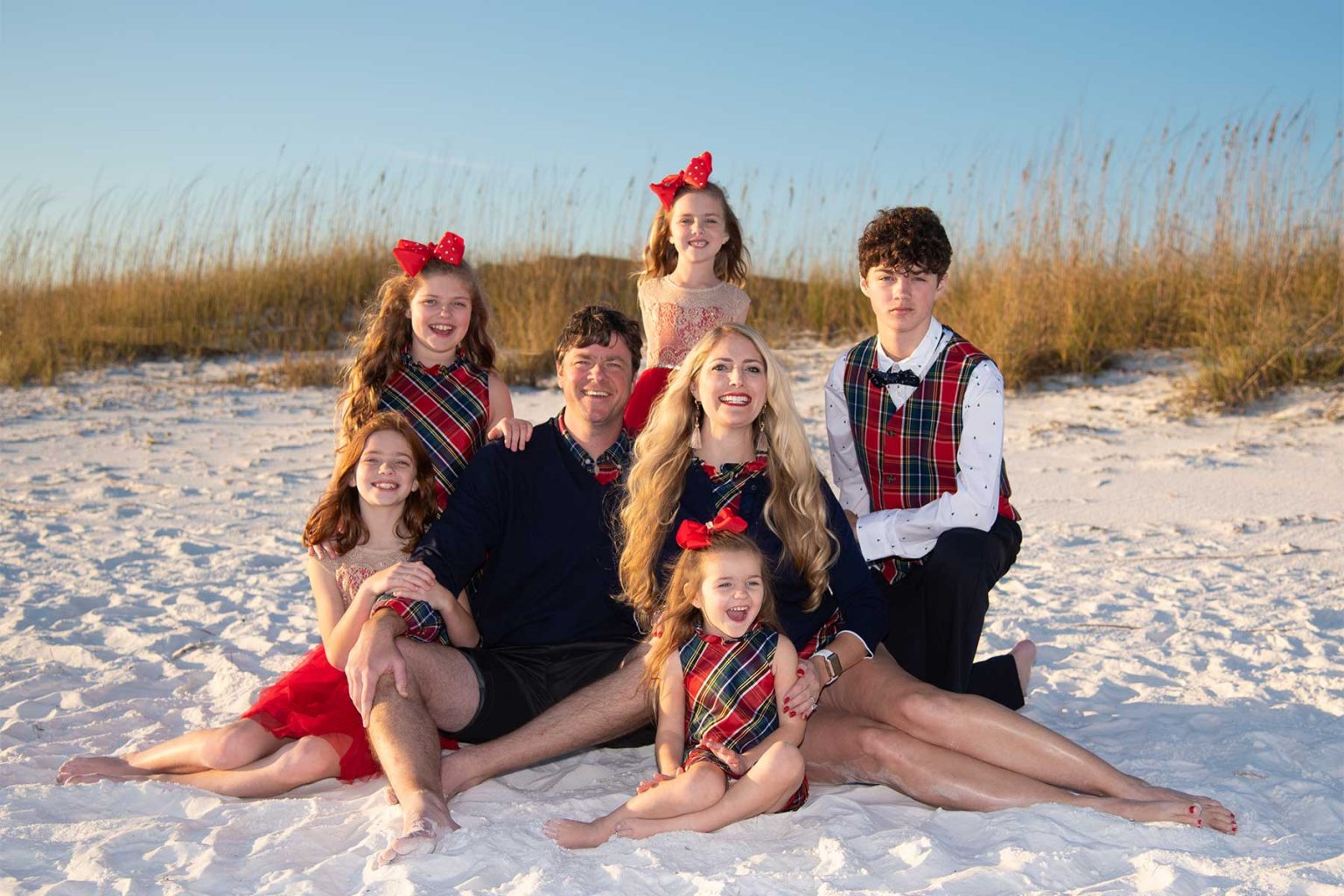 How to Look Awesome in Family Beach Photos